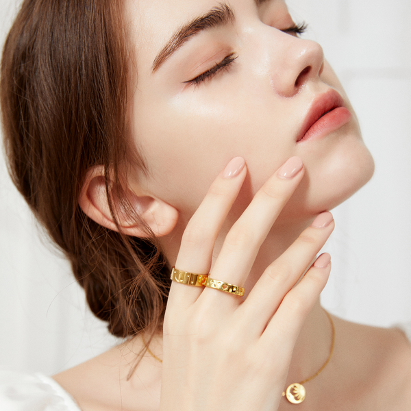 Across the Cosmo Ring - Yellow Gold – Glacier Mist